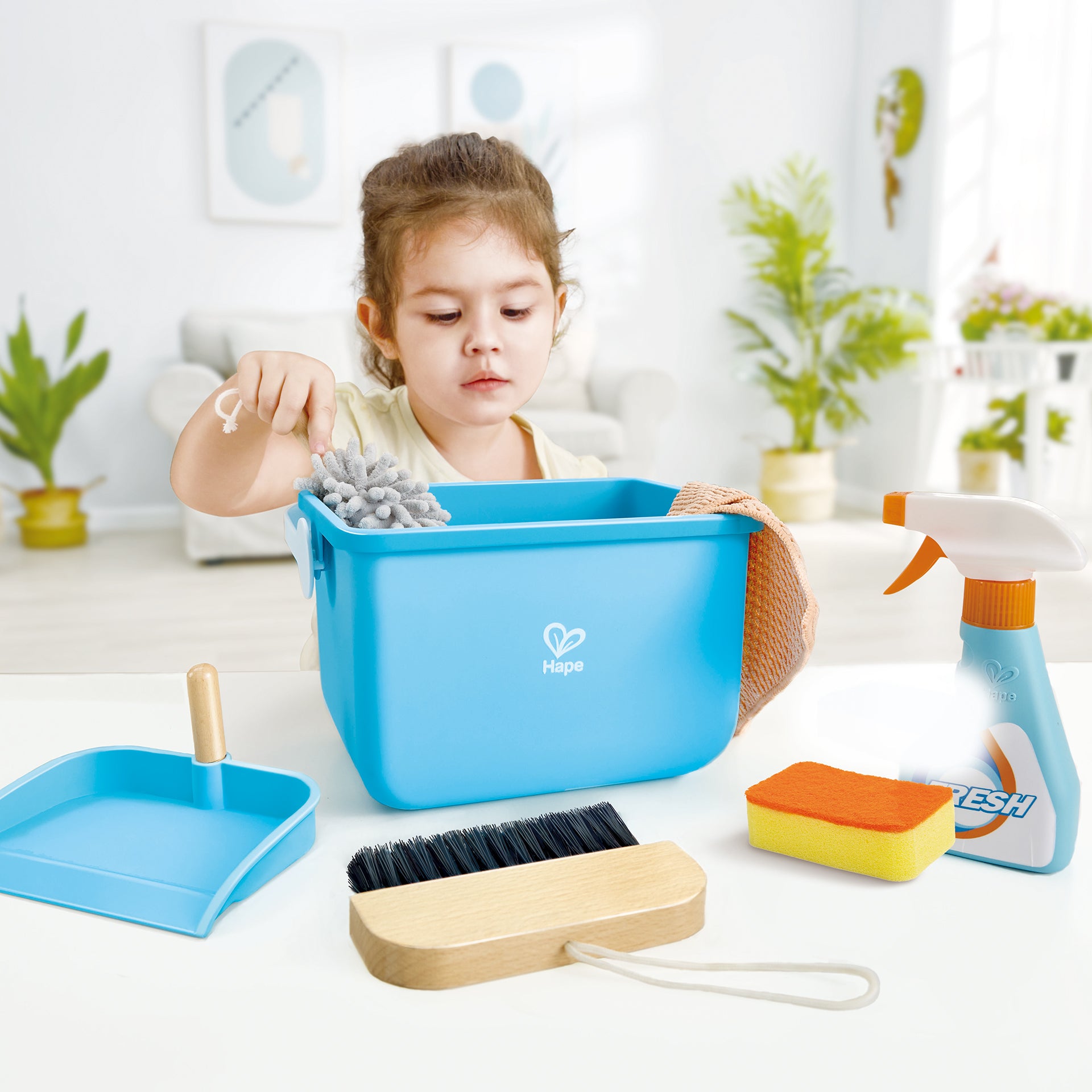 Clean Up Bucket Set – Hape Australia