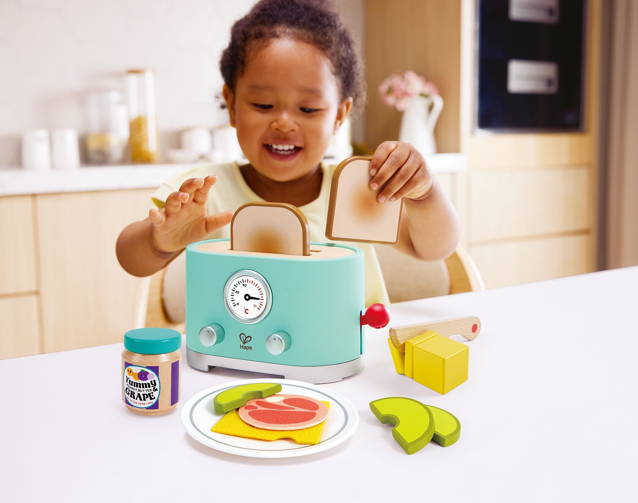 Ding & Pop-up Toaster – Hape Australia